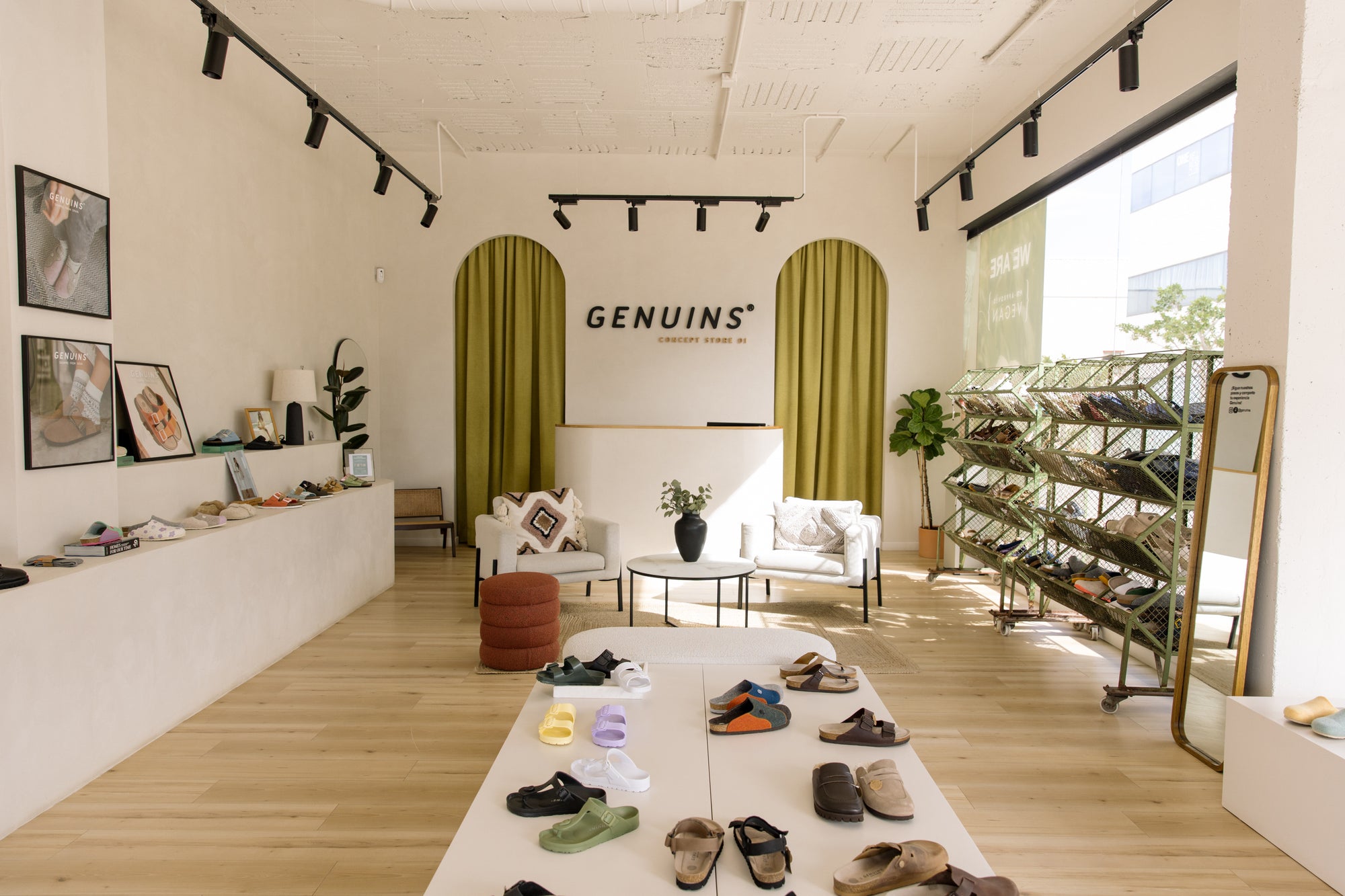 Genuins Official Store - Sandals, clogs and bio slippers